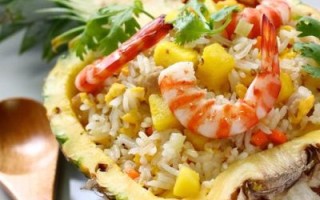 泰式菠萝饭怎么做_正宗泰式菠萝饭的做法