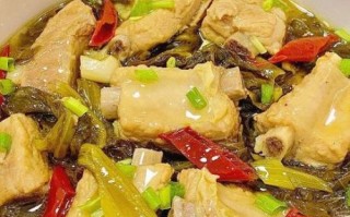 酸菜炖排骨怎么做好吃_酸菜炖排骨简单做法