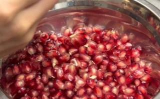 石榴怎么吃图解_石榴怎么剥最方便