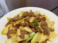 茭白和什么搭配炒好吃_茭白炒肉片的做法窍门