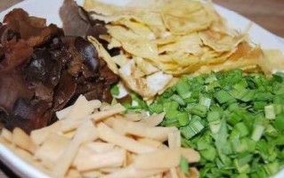 山西臊子面怎么做_正宗臊子面配方