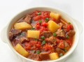 西红柿土豆牛肉怎么做_牛肉炖多久才软烂