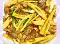竹笋炒肉怎么做_竹笋炒肉焯水还是不焯水