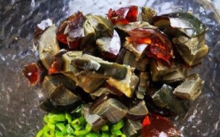 松花蛋的制作方法_松花蛋怎么做好吃