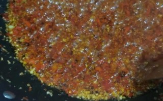 自制牛肉辣椒酱怎么做_牛肉辣椒酱保存多久