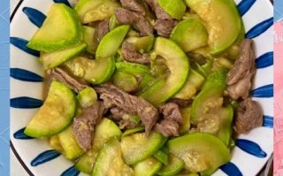 西葫芦炒肉片怎么做_西葫芦炒肉片的家常做法