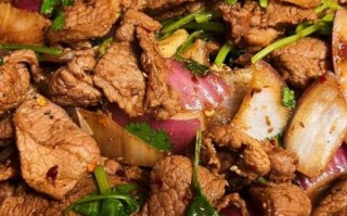 羊肉炒洋葱怎么做好吃_羊肉炒洋葱的秘诀