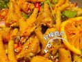 凉拌鸡爪用什么配料_酸辣鸡爪怎么做才入味