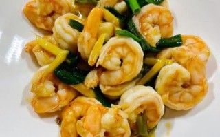 葱爆虾仁怎么做_葱爆虾仁家常做法