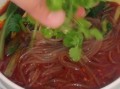 酸辣粉怎么做_酸辣粉简单做法视频