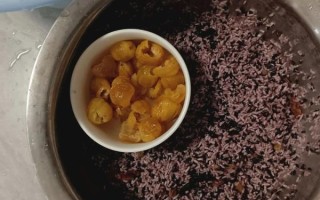 家常粽子怎么包_粽子糯米要泡多久