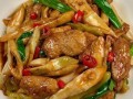 鲜竹笋炒肉丝怎么做_鲜竹笋炒肉丝要焯水吗