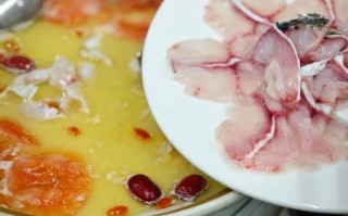 乌鱼清汤怎么做好吃_乌鱼清汤的家常做法