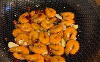 油炸基围虾怎么做才酥脆_油炸基围虾要不要去虾线