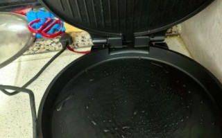 商用电饼铛怎么选_烙饼不粘锅技巧