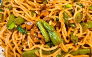 扁豆焖面怎么做_老北京扁豆焖面做法视频