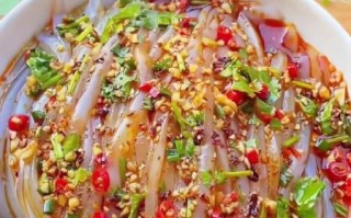 凉拌凉粉怎么拌好吃_凉粉调料怎么调