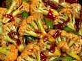 腊八蒜炒菜花怎么做_腊八蒜炒菜花好吃吗