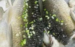 白菜蒸咸鱼怎么做_咸鱼蒸多久才入味