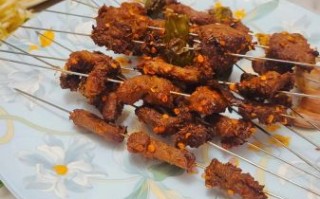 家用烤箱怎么烤羊肉串_烤箱烤羊肉串温度时间