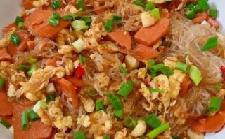鸡蛋炒粉条怎么炒不粘锅_鸡蛋炒粉条的家常做法
