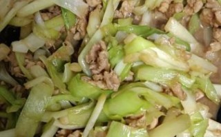 蒜黄炒肉丝怎么做_蒜黄炒肉丝用焯水吗