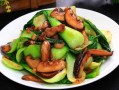 香菇油菜怎么炒好吃_香菇油菜焯水还是直接炒