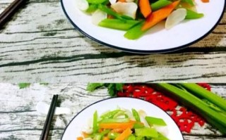 西芹腰果鸡丁怎么做_西芹腰果鸡丁热量高吗