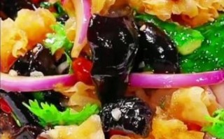 银耳拌凉菜怎么做_银耳凉菜需要焯水吗