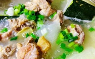 骨头炖冬瓜汤怎么做_骨头炖冬瓜汤要焯水吗