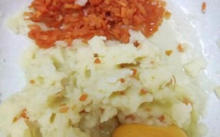 胡萝卜泥饼怎么做_胡萝卜泥饼的做法大全