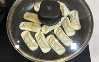 锅贴怎么煎不粘锅_锅贴煎多久才熟