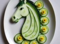 黄瓜摆盘花样图片_黄瓜摆盘怎么切好看