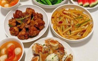 午餐食谱简单快速做法_10分钟搞定吃什么