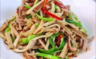 青椒茭白炒肉丝怎么做_茭白要不要焯水