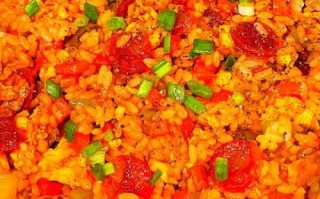 腊肠炒饭热量_腊肠炒饭减肥能吃吗