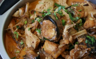 安康鱼炖豆腐怎么做好吃窍门_安康鱼炖豆腐去腥技巧