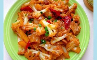 花菜炒肉片怎么做_花菜炒肉片先炒肉还是先炒菜