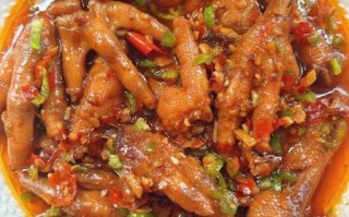辣炒鸡爪怎么做_辣炒鸡爪的家常做法