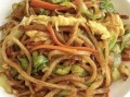 鸡蛋炒饼丝怎么做好吃_鸡蛋炒饼丝家常做法