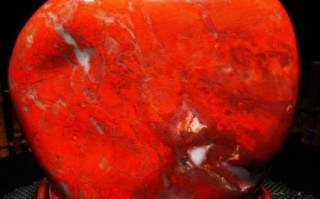 鸡血石原石价格多少钱一克_鸡血石原石图片怎么鉴别真假