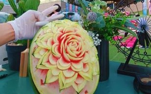 西瓜皮雕刻简单教程_新手怎么开始