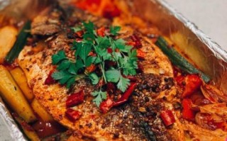 电烤箱烤鱼怎么做_电烤箱烤鱼简单做法