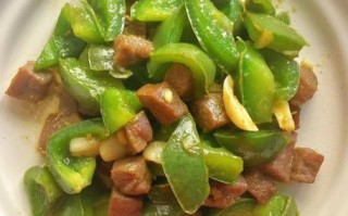 青椒蚝油牛肉怎么做_蚝油牛肉嫩滑秘诀