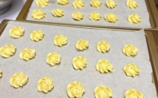 烤箱烤饼干需要哪些材料_新手零失败配方