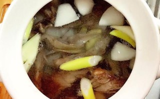 草菇汤怎么做好吃_草菇汤的做法窍门