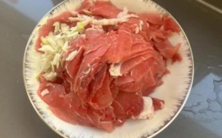 百合炒什么好吃_百合炒肉片的做法