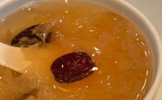 银耳红枣汤能丰胸吗_丰胸食物真相