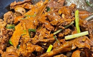 鹅肉配什么好吃_鹅肉怎么炖最香