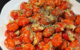 虾尾怎么做好吃_家常简单做法